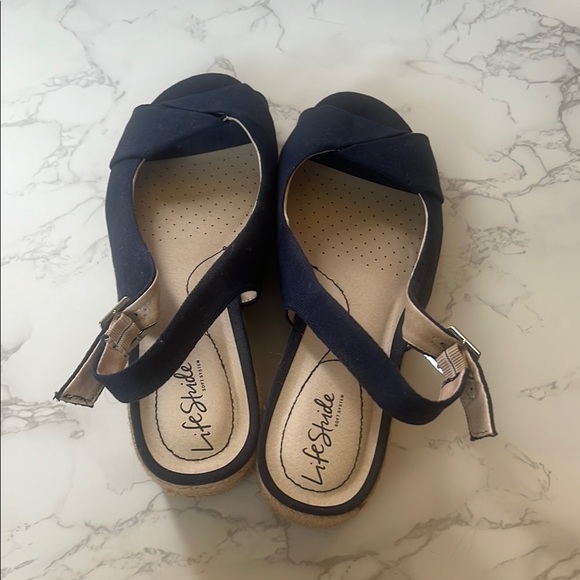 Life Stride | Shoes | Life Stride Blue Sandals With Ankle Straps And ...